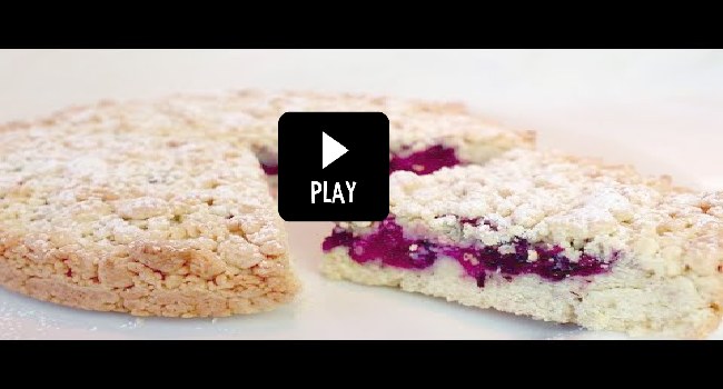 Prajitura cu fructe de padure congelate